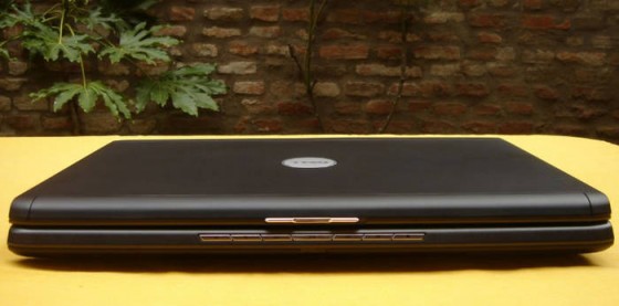 Come mantenere il PC portatile acceso quando il coperchio viene chiuso?